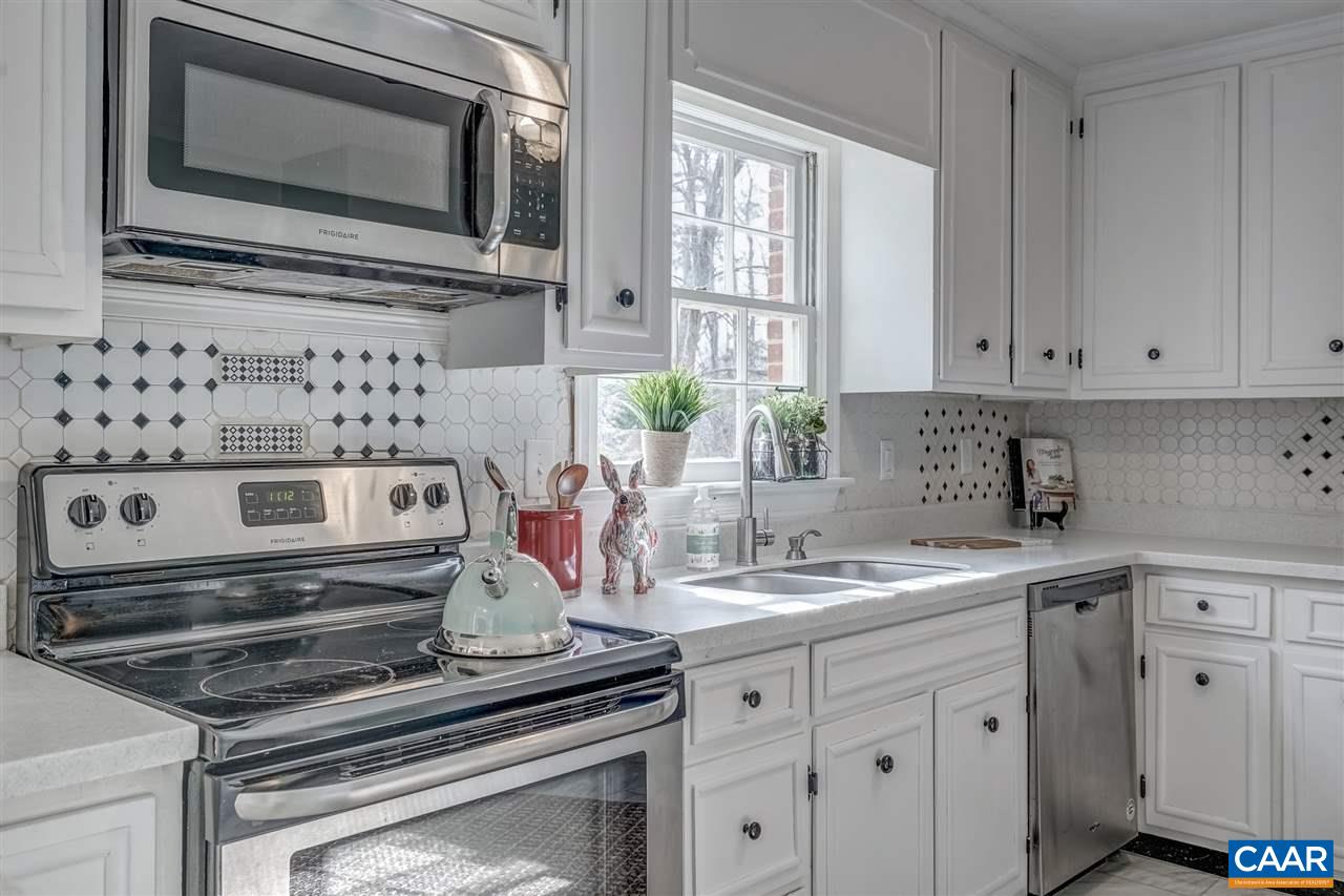 208 Surrey Rd, Charlottesville, Virginia, 22901 | Real Estate PlusReal ...