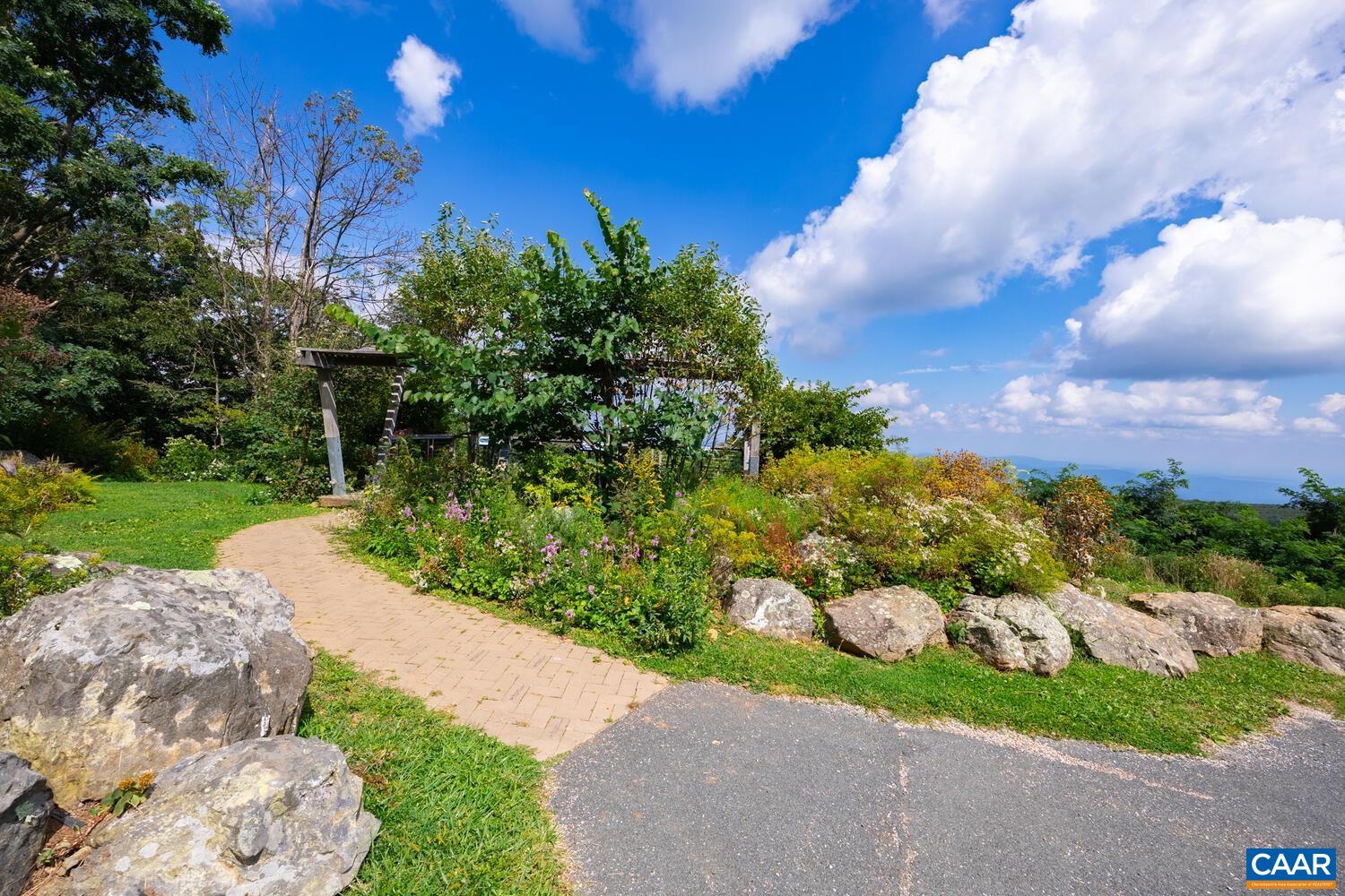 612 White Oak Condos, Roseland, Virginia, 22967 | Real Estate PlusReal ...